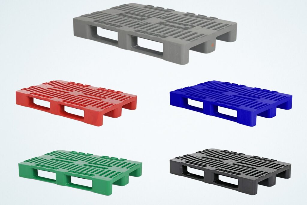 Gekleurde H1-pallets - slimme oplossing voor transport en opslaglogistiek